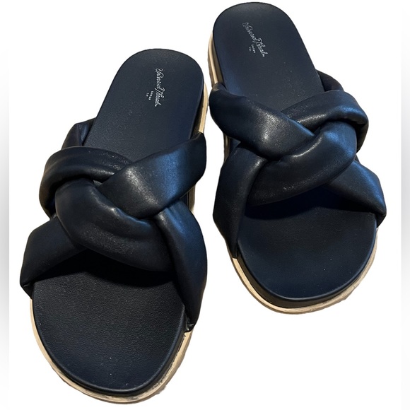 Shoes | Universal Thread Puff Slide Sandals Sz 9 | Poshmark